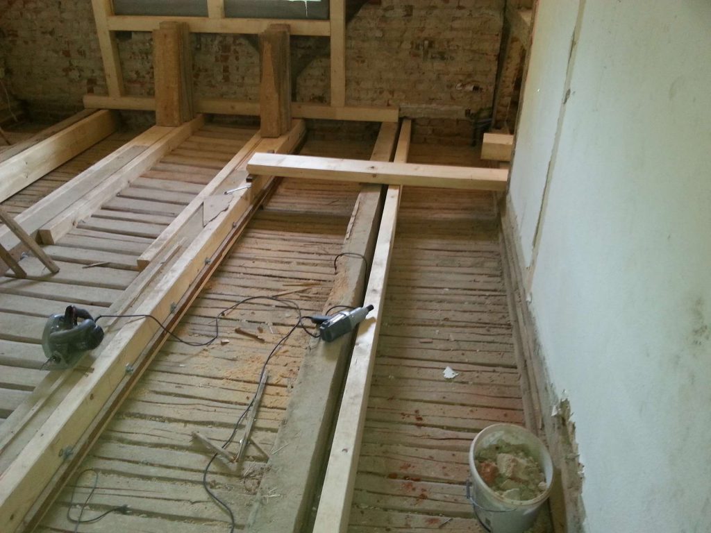 Zimmerei Karoholzbau GmbH - Holzbalkendecken